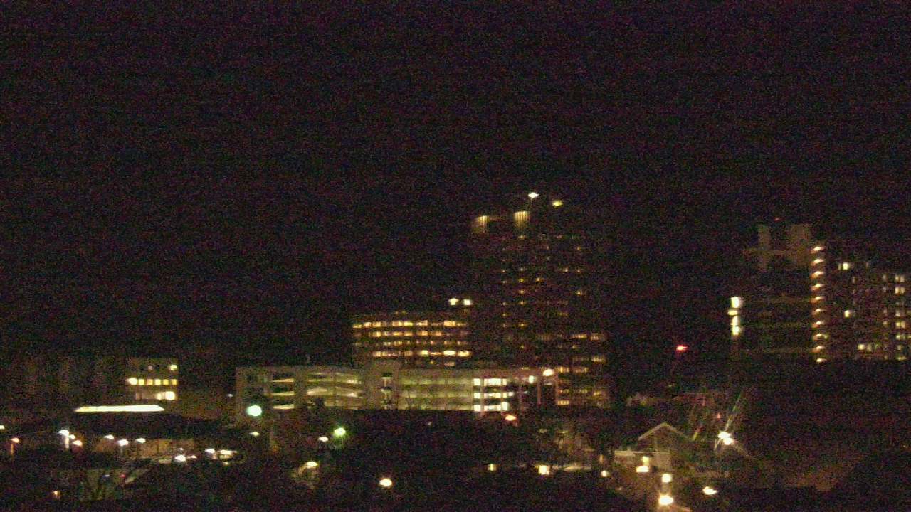 Shangri La Resort Live Weather Cam - 24 Hr Weather Replay - Afton ...