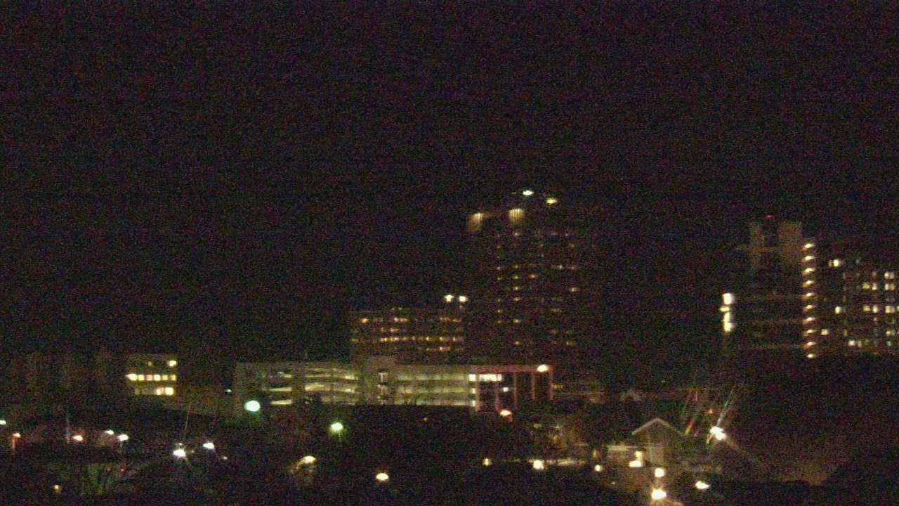 Shangri La Resort Live Weather Cam - 24 Hr Weather Replay - Afton ...