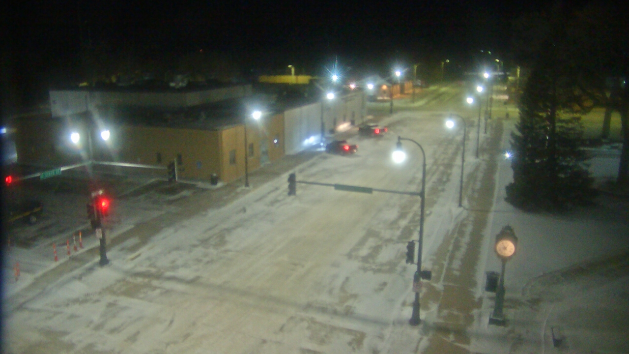 Security State Bank Live Weather Cam - 24 Hr Weather Replay - Algona ...
