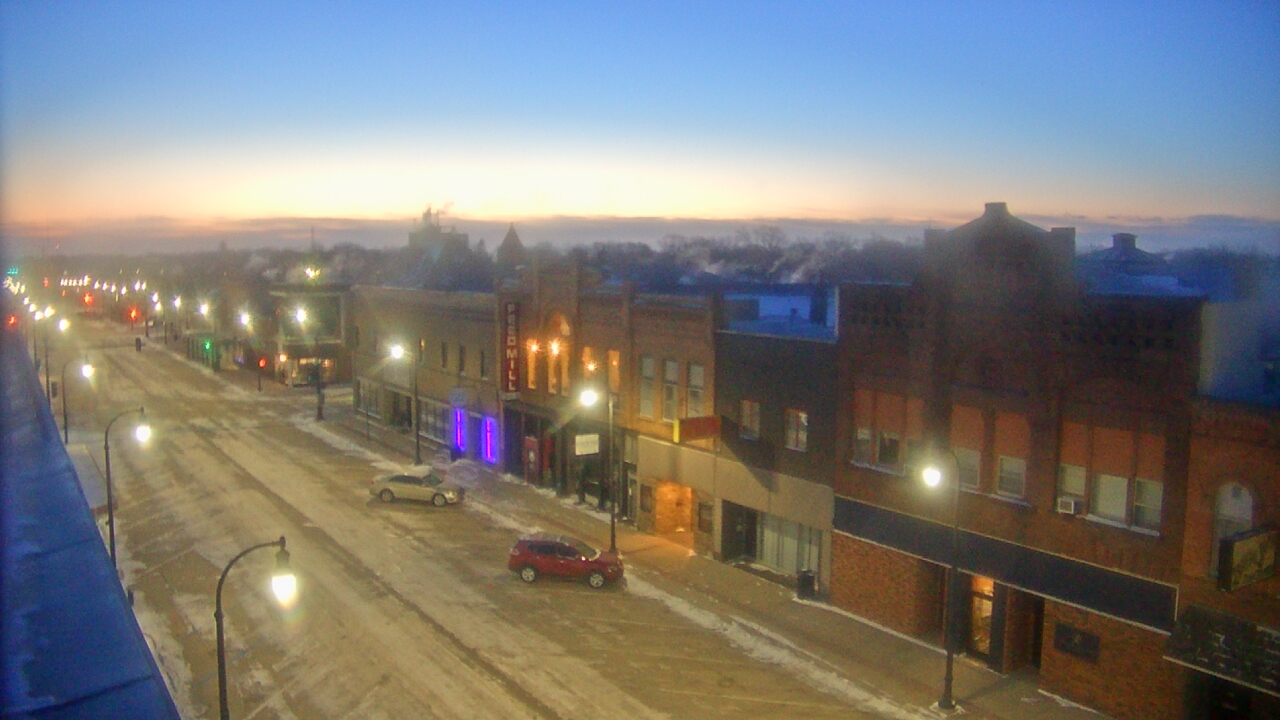 Security State Bank Live Weather Cam - 24 Hr Weather Replay - Algona ...