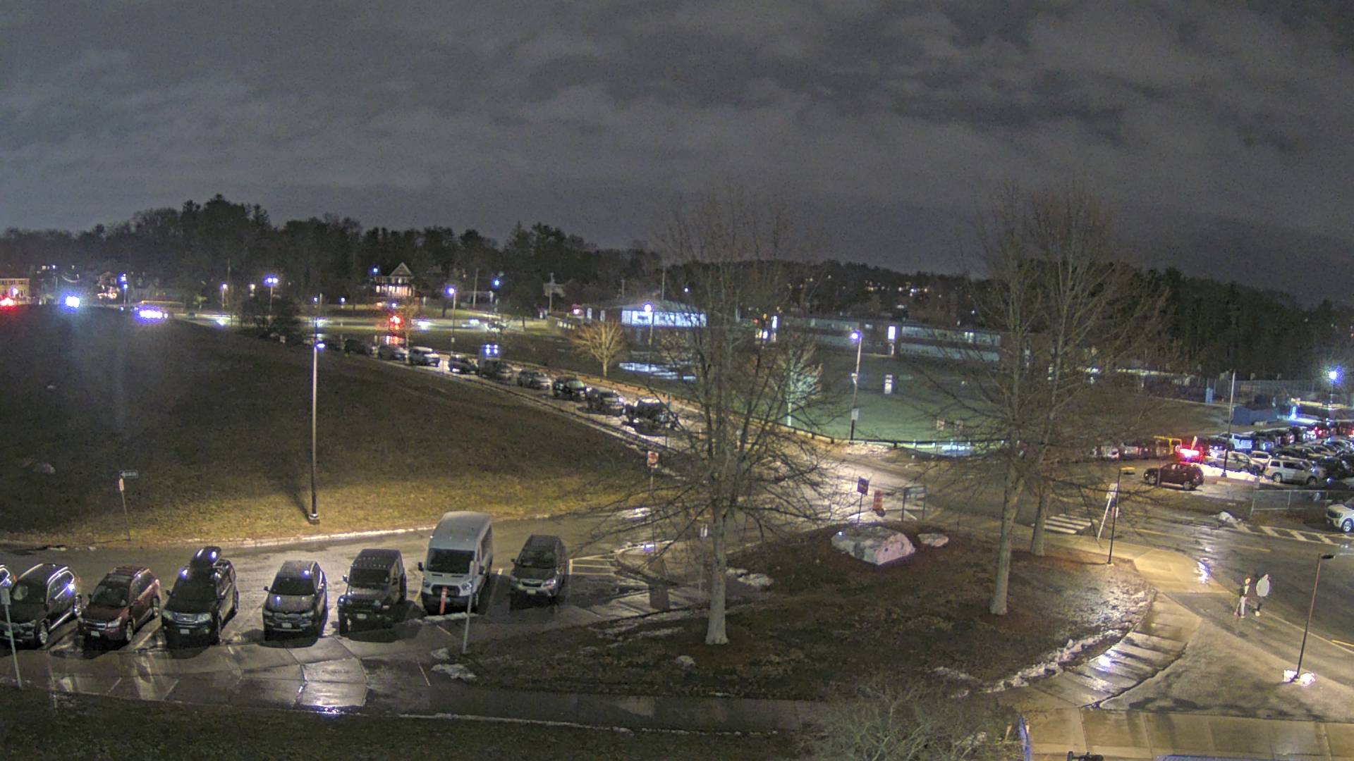 Andover SHS Live Weather Cam - 24 Hr Weather Replay - Andover ...
