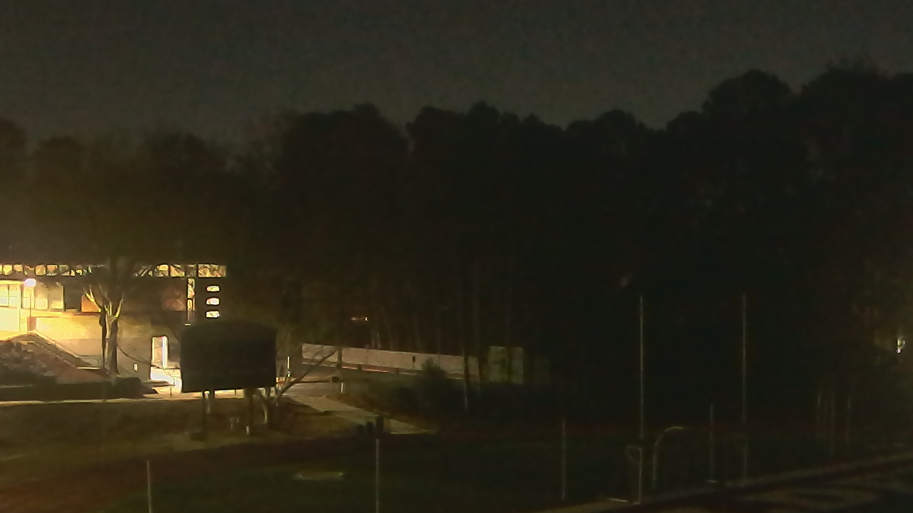 Holy Innocents Episcopal School Live Weather Cam - 24 Hr Weather Replay ...