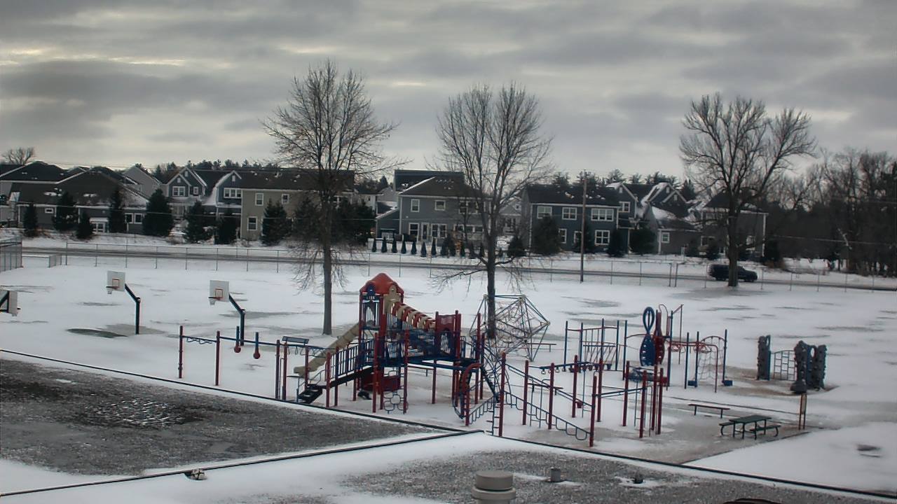 Orono IS Live Weather Cam - 24 Hr Weather Replay - Orono, Minnesota ...