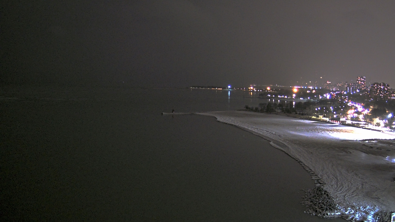 Edgewater Beach Live Weather Cam - 24 Hr Weather Replay - Chicago ...