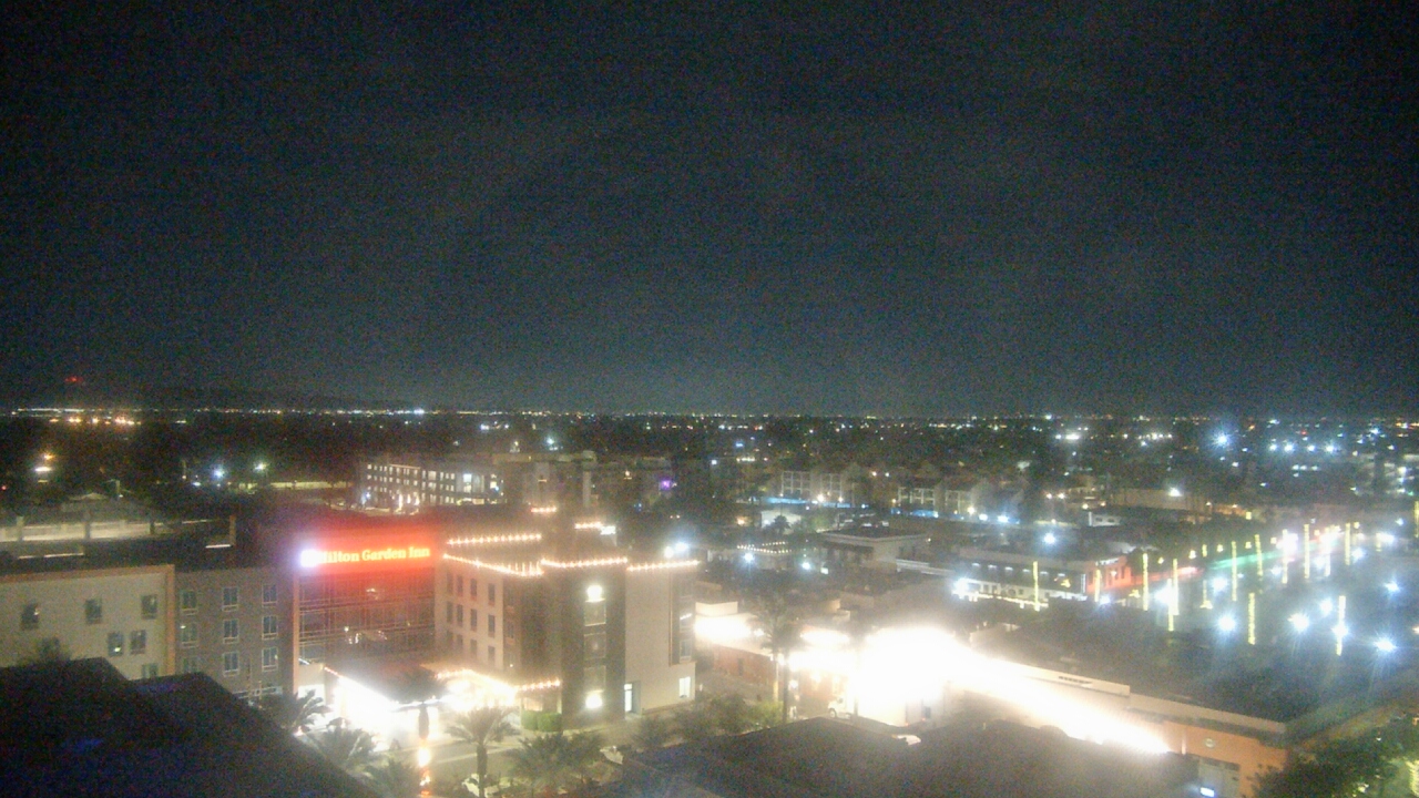Chandler Courthouse Plaza Live Weather Cam - 24 Hr Weather Replay ...