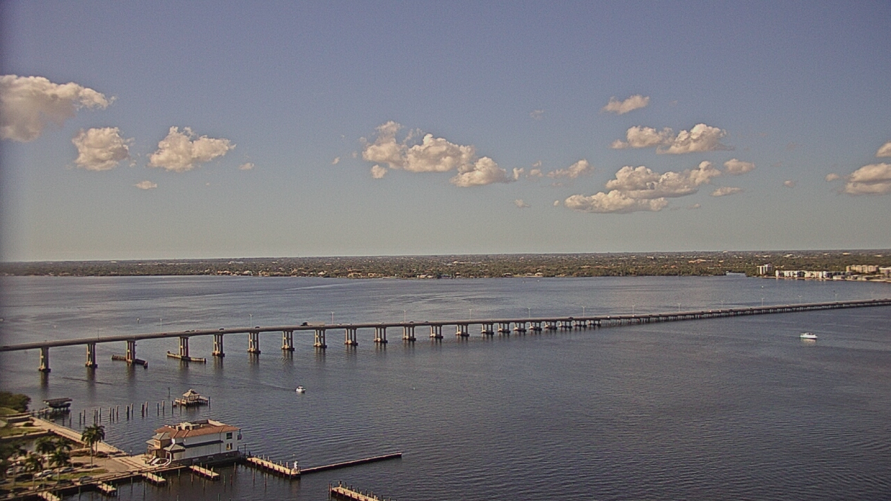 Edison Grand tower 350 ft elev. Live Weather Cam - 24 Hr Weather Replay ...