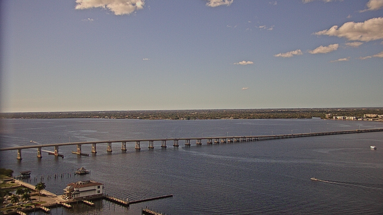 Edison Grand tower 350 ft elev. Live Weather Cam - 24 Hr Weather Replay ...