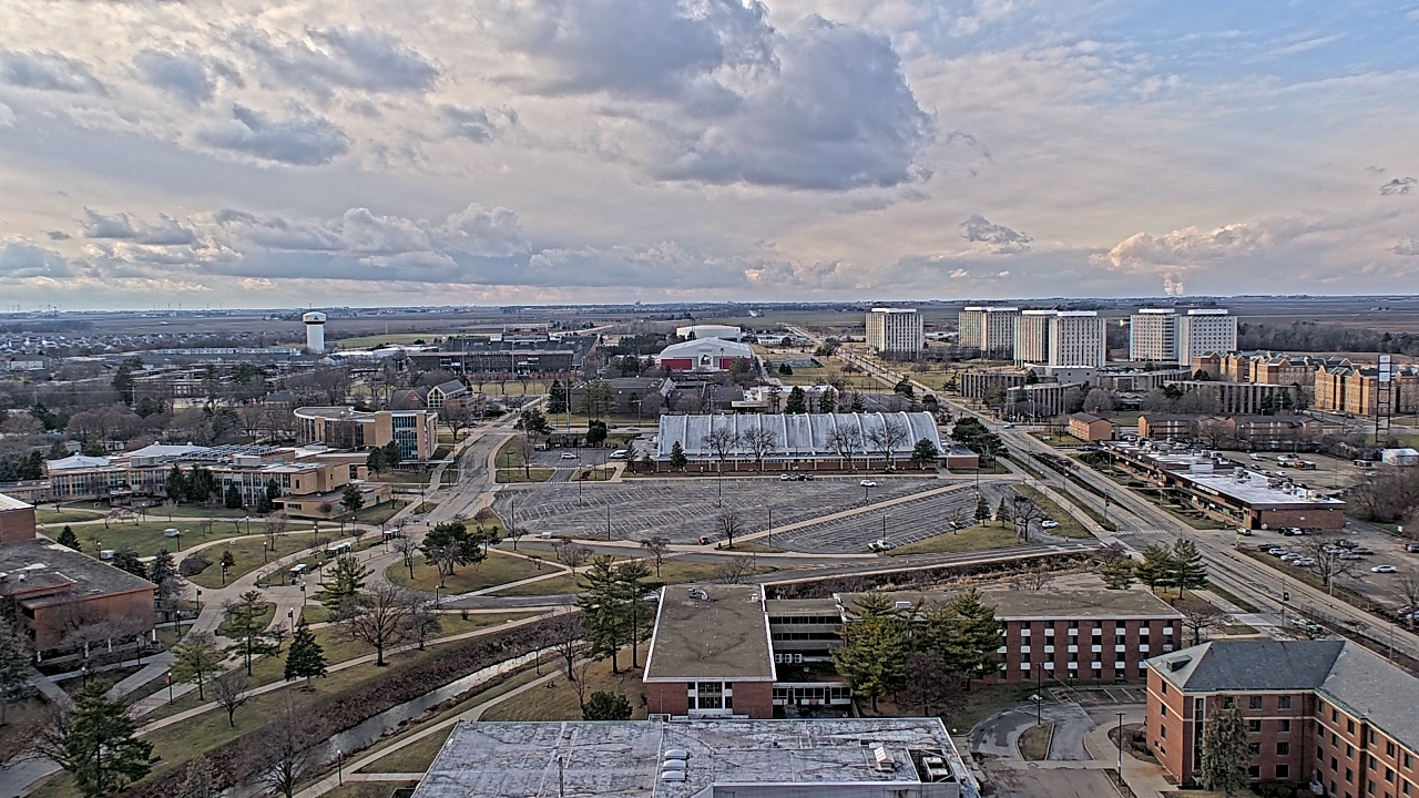 Northern Illinois University Live Weather Cam - 24 Hr Weather Replay ...