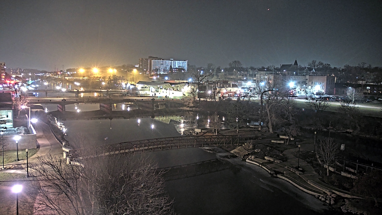 City of Elgin Live Weather Cam - 24 Hr Weather Replay - Elgin, Illinois ...