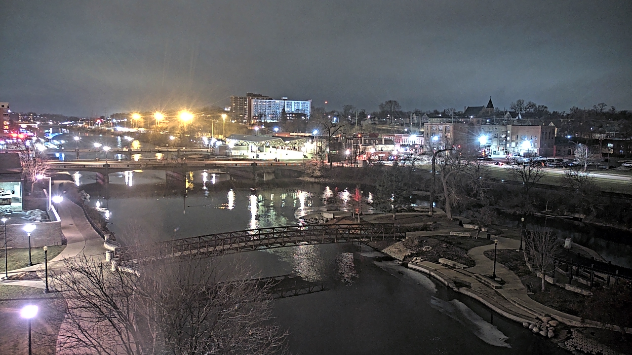 City of Elgin Live Weather Cam - 24 Hr Weather Replay - Elgin, Illinois ...