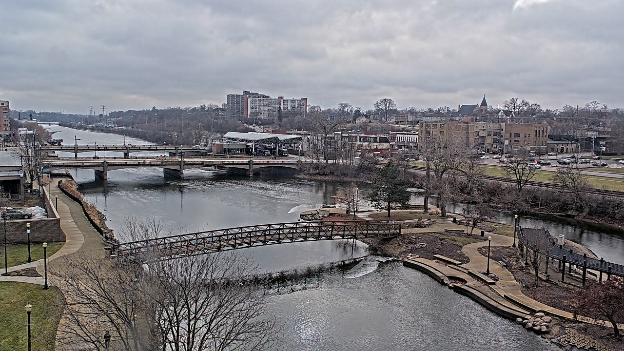 City of Elgin Live Weather Cam - 24 Hr Weather Replay - Elgin, Illinois ...