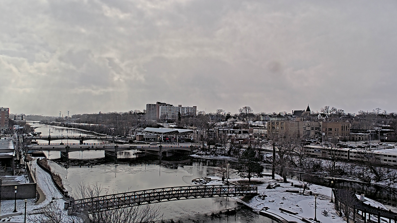 City of Elgin Live Weather Cam - 24 Hr Weather Replay - Elgin, Illinois ...