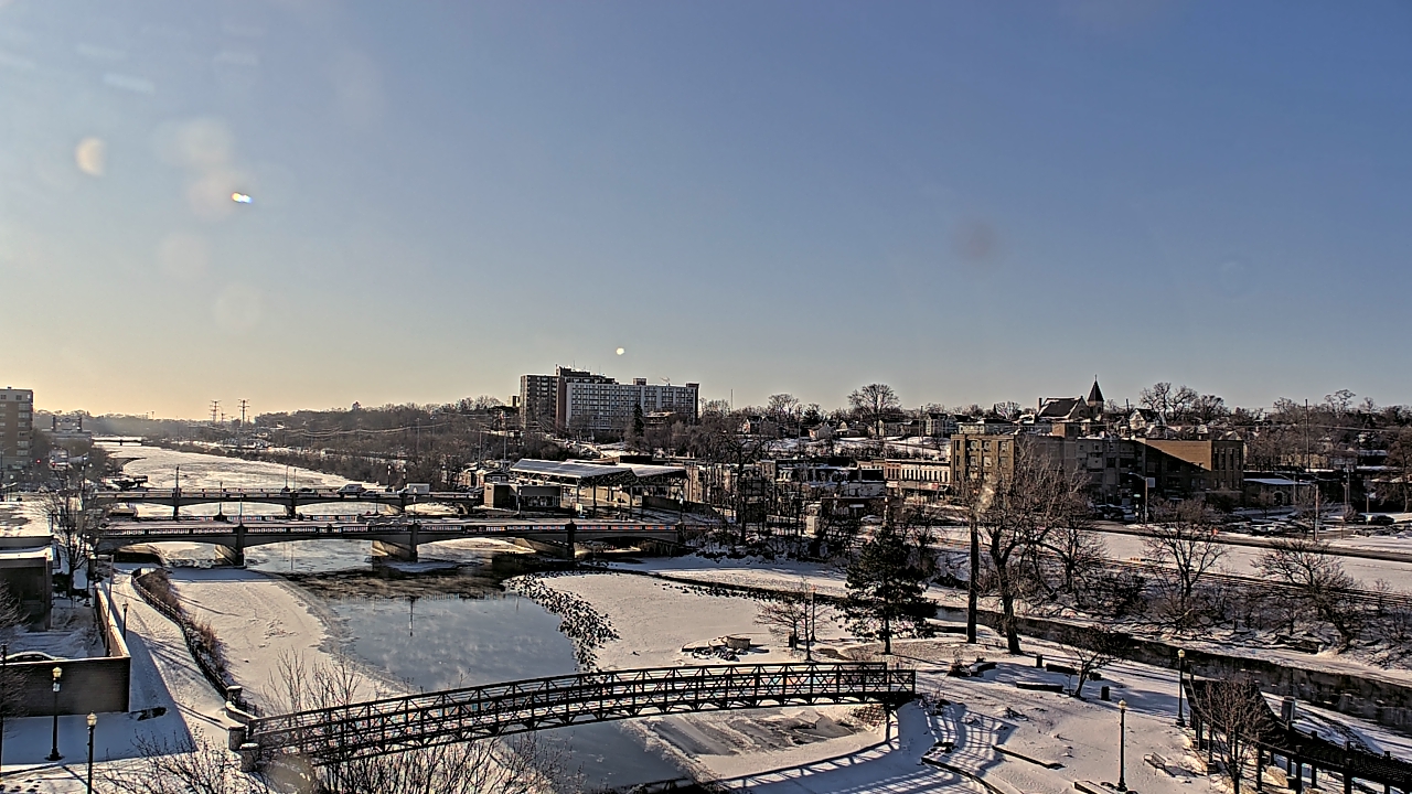 City of Elgin Live Weather Cam - 24 Hr Weather Replay - Elgin, Illinois ...