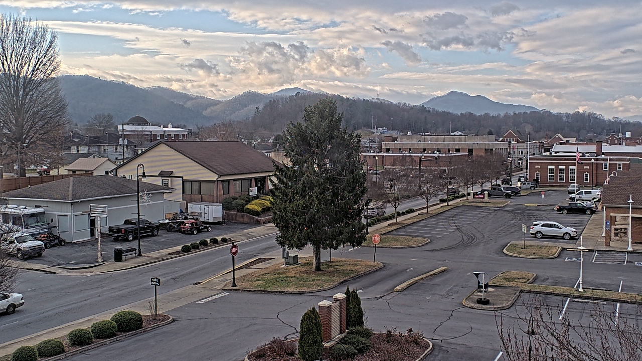 Erwin Town Hall Live Weather Cam - 24 Hr Weather Replay - Erwin ...