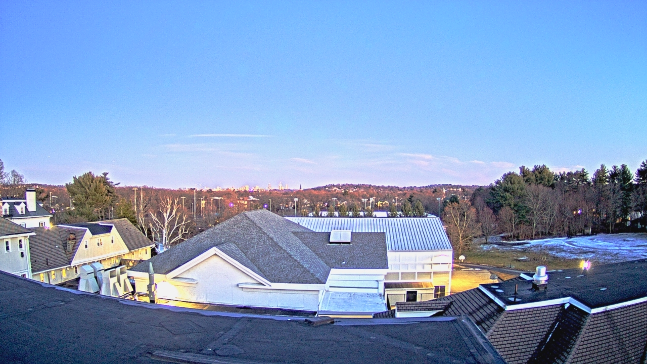Fessenden School Live Weather Cam - 24 Hr Weather Replay - Newton ...