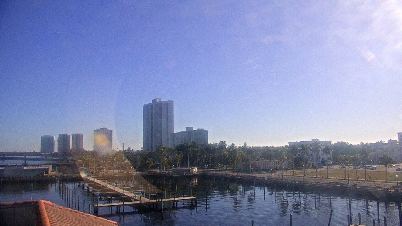 River District Live Weather Cam - 24 Hr Weather Replay - Fort Myers ...