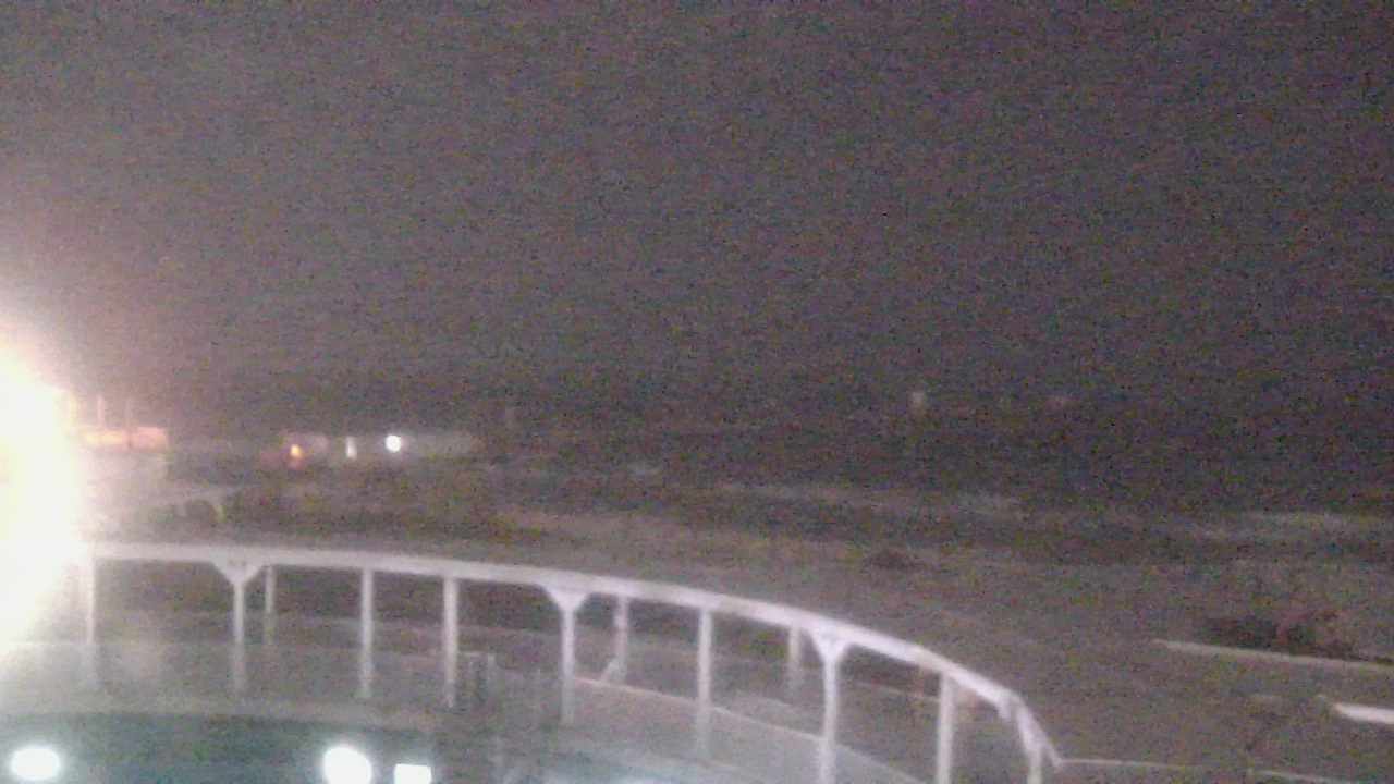 The Gulfarium Live Weather Cam - 24 Hr Weather Replay - Fort Walton ...