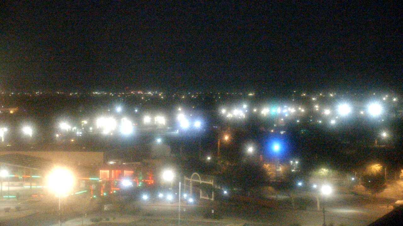 Town of Gilbert Live Weather Cam - 24 Hr Weather Replay - Gilbert ...