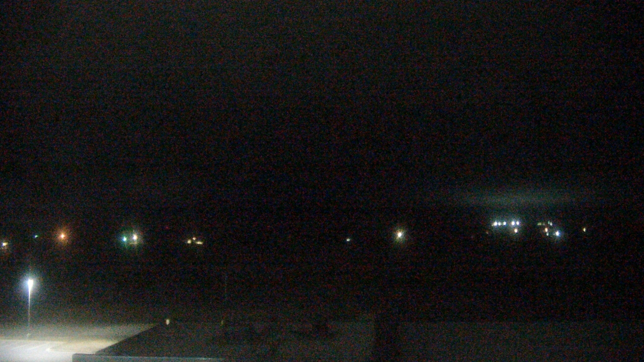 Gravette High School Live Weather Cam - 24 Hr Weather Replay - Gravette ...