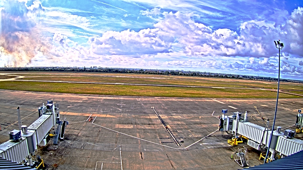 Lake Charles Rgnl Arpt terminal bldg Live Weather Cam - 24 Hr Weather ...