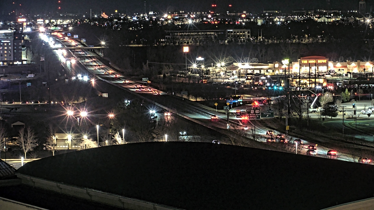 Pinnacle Pkwy Towers Live Weather Cam - 24 Hr Weather Replay - Rogers ...