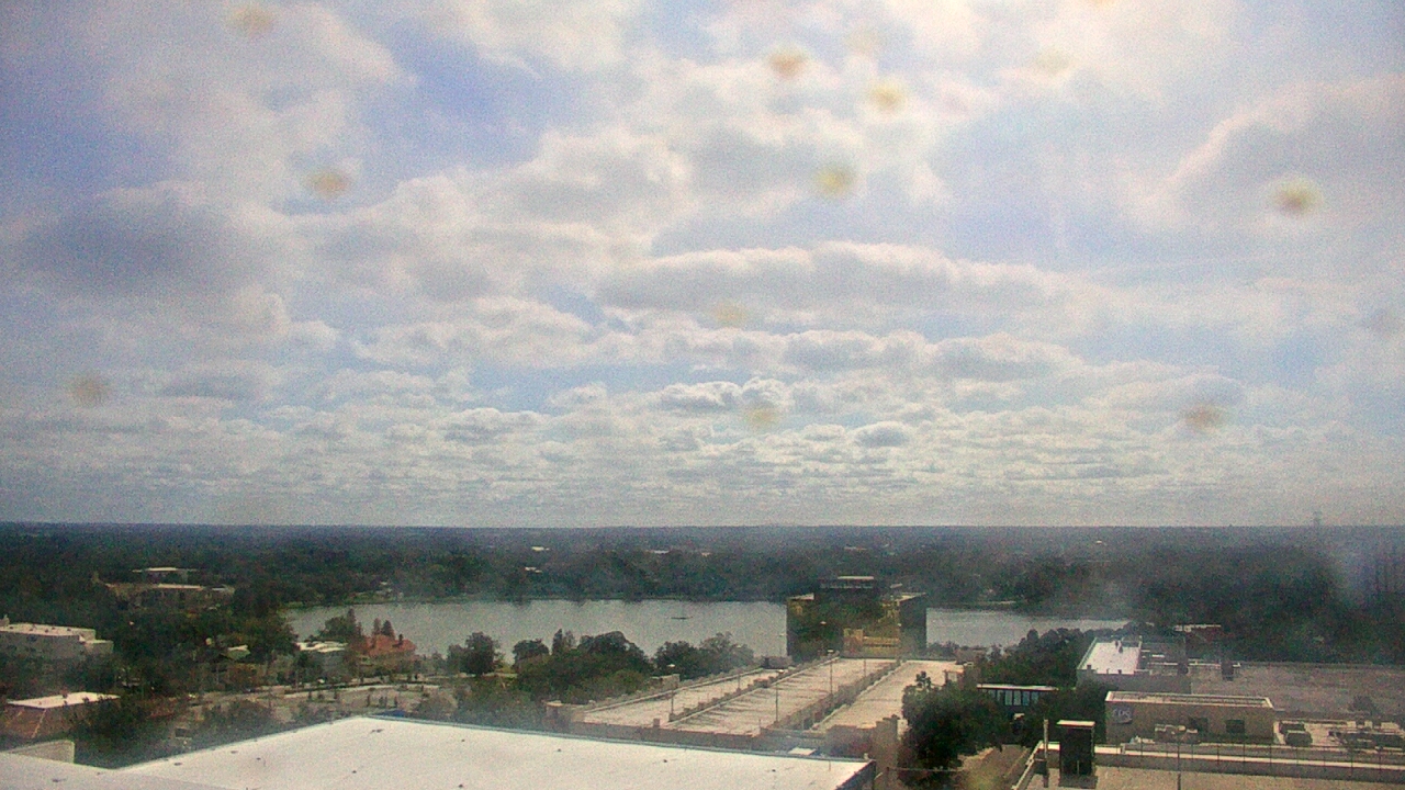 Midflorida Credit Union Live Weather Cam - 24 Hr Weather Replay ...