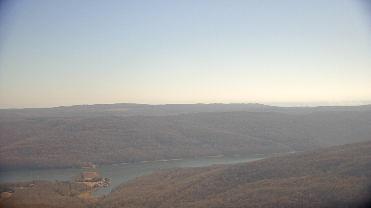 Cartwright Mountain Live Weather Cam - 24 Hr Weather Replay ...