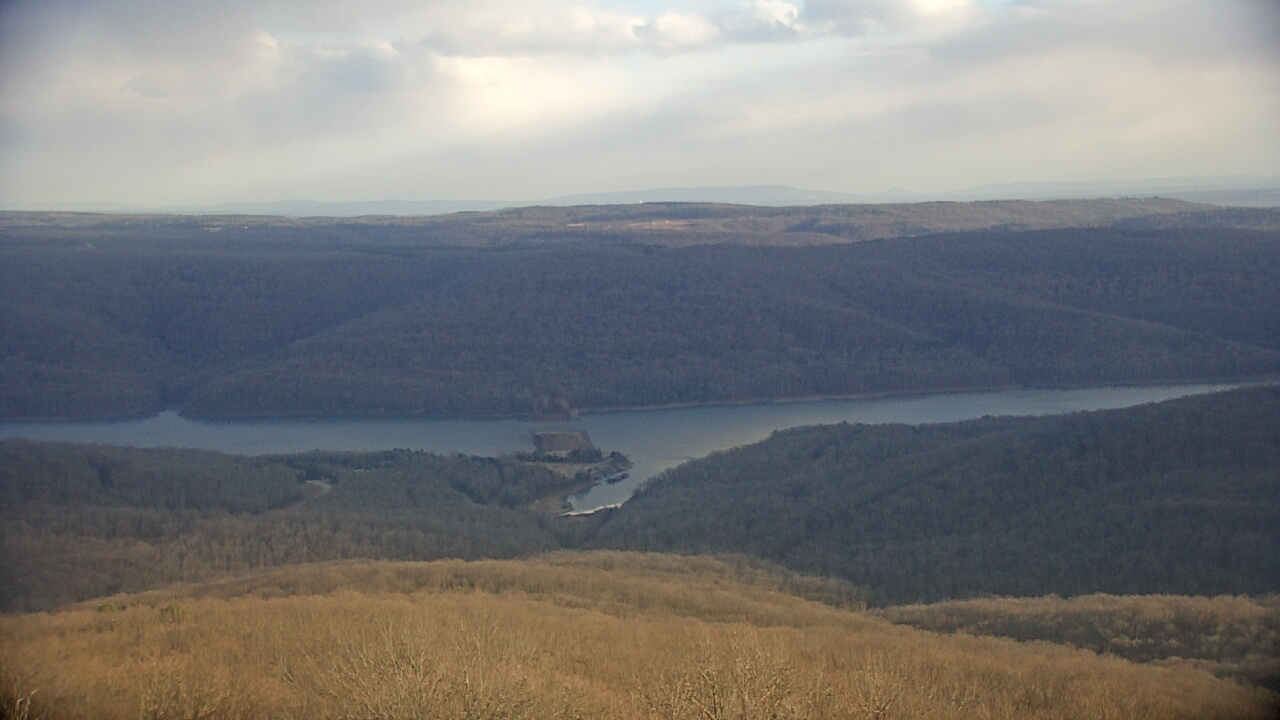 Cartwright Mountain Live Weather Cam - 24 Hr Weather Replay ...