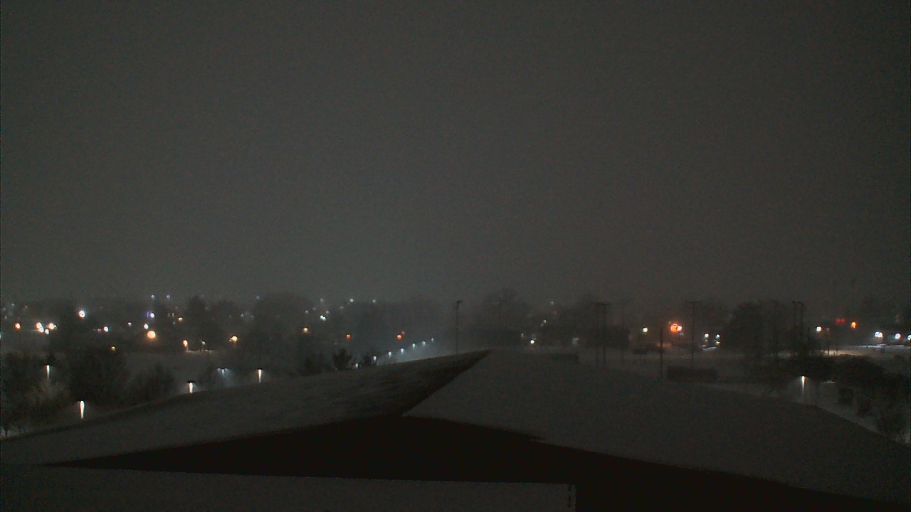 Noblesville HS Live Weather Cam - 24 Hr Weather Replay - Noblesville ...