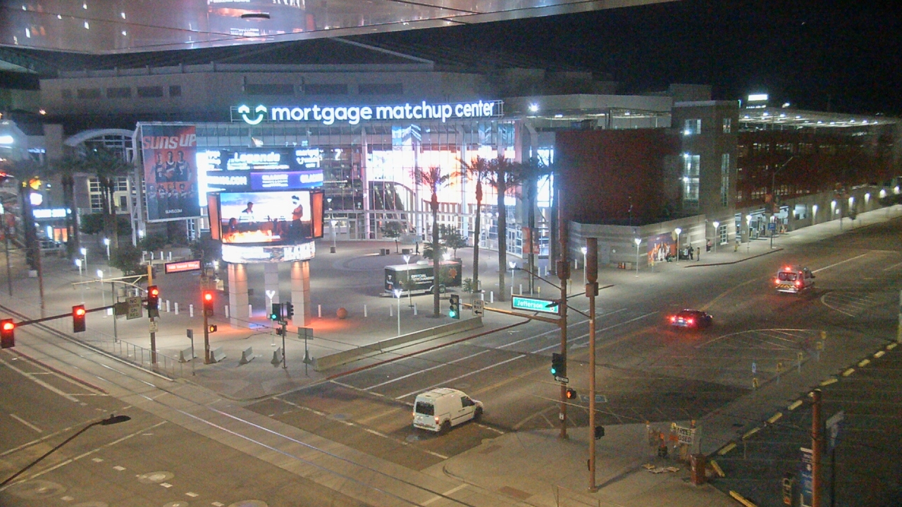 Palomar Hotel Live Weather Cam - 24 Hr Weather Replay - Phoenix ...