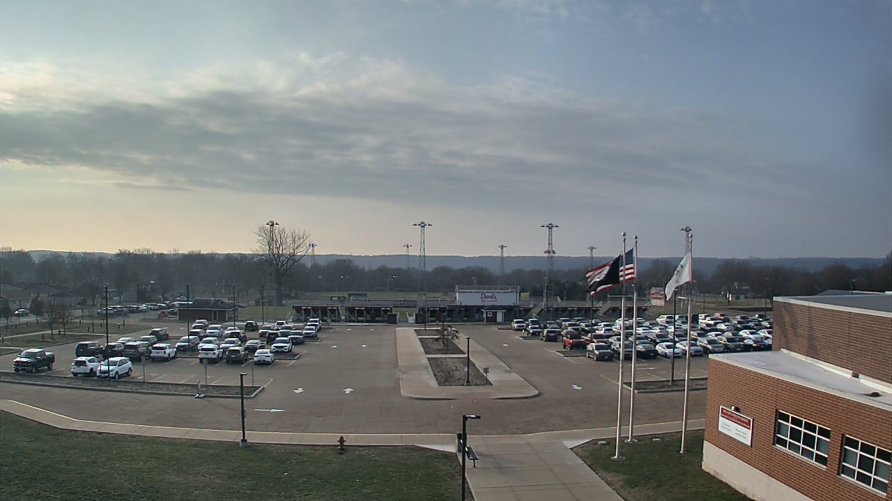Hall High School Live Weather Cam - 24 Hr Weather Replay - Spring ...