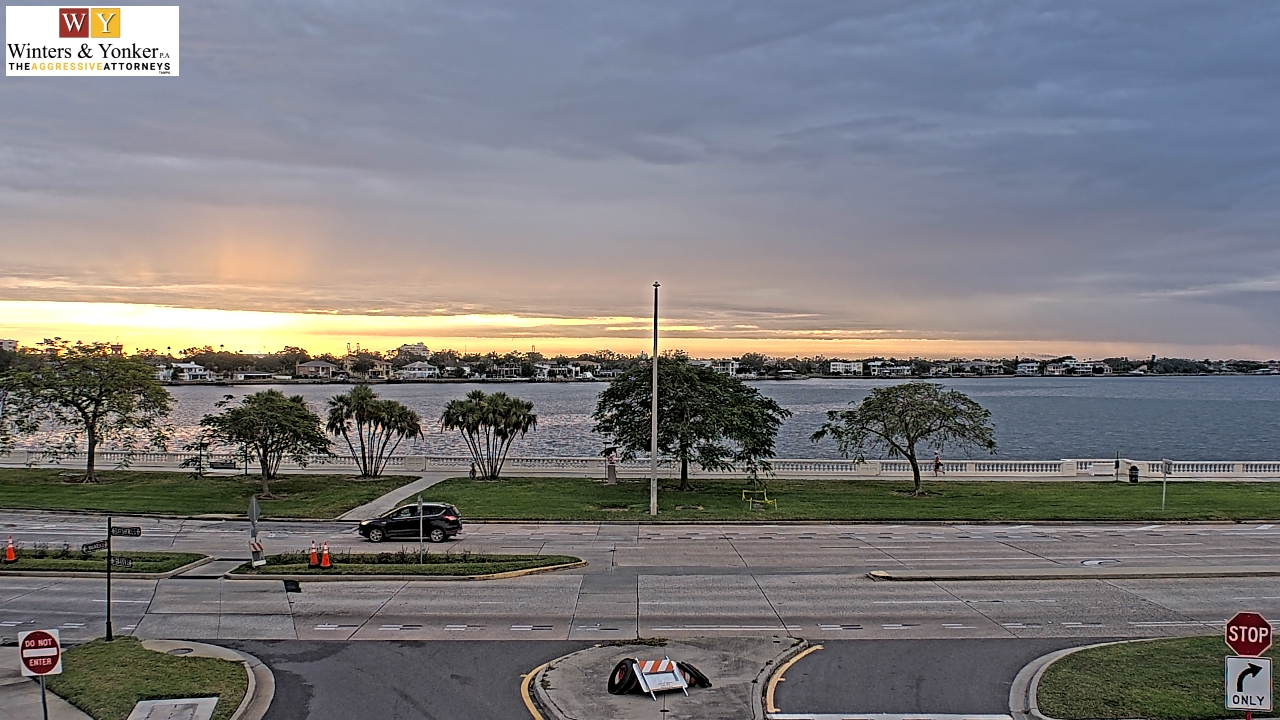 Winter & Yonker P.A. Live Weather Cam - 24 Hr Weather Replay - Tampa ...