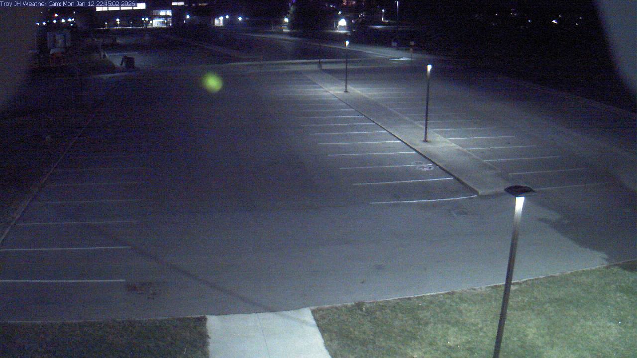 Troy JHS Live Weather Cam - 24 Hr Weather Replay - Troy, Ohio | WeatherBug