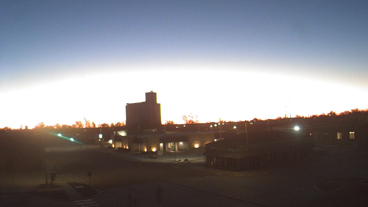 Joyce ES Live Weather Cam - 24 Hr Weather Replay - Ulysses, Kansas ...