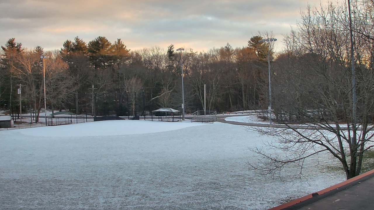 Weston HS Live Weather Cam - 24 Hr Weather Replay - Weston ...