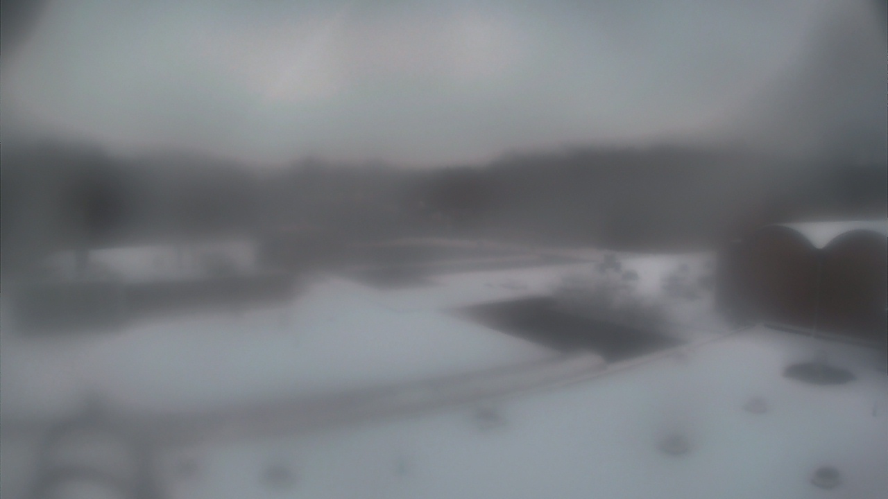 Weston Middle School Live Weather Cam - 24 Hr Weather Replay - Weston ...